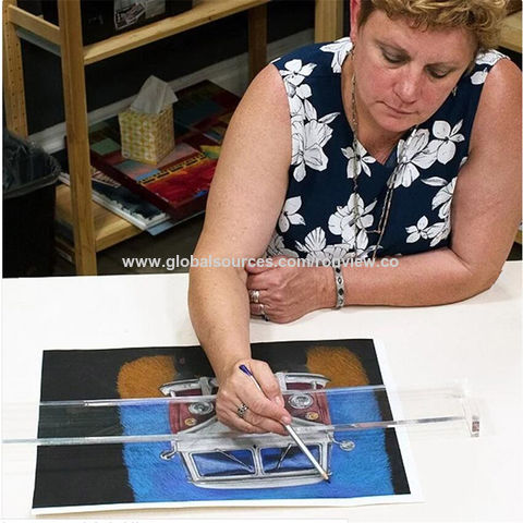 China Creative Acrylic Artist Leaning Bridge Hand and Wrist Leaning ...
