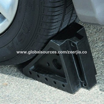 China Small Rubber wheel chocks with handle,help to stop rubber chocks ...