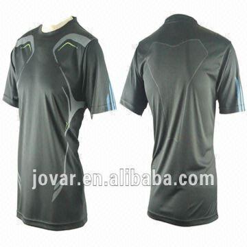 Sports T-shirt *Quick-drying material *Pleasant wearing comfort and ...