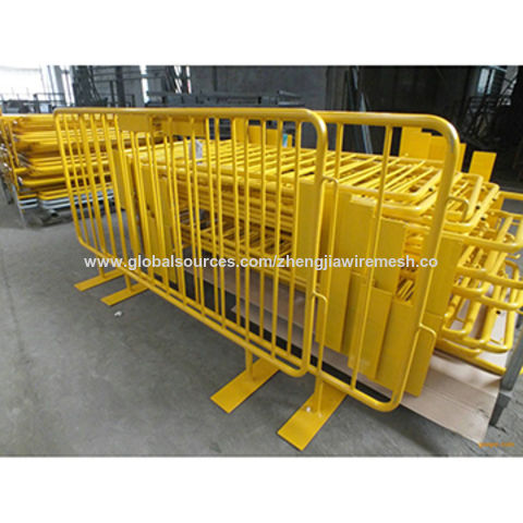 China Crowed control barrier, galvanized temporary fence on Global ...