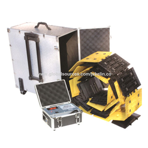 China Portable remote control roadblock on Global Sources,control ...