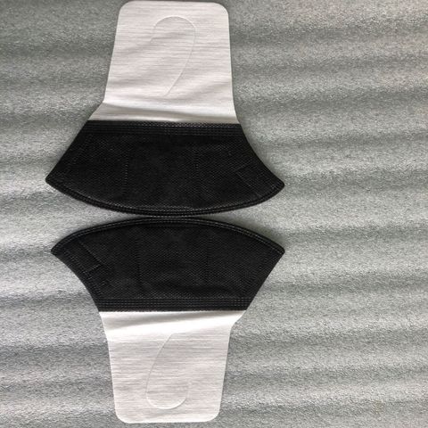 China Customized Color Disposable Protective Non Woven Fabric Face Mask ...