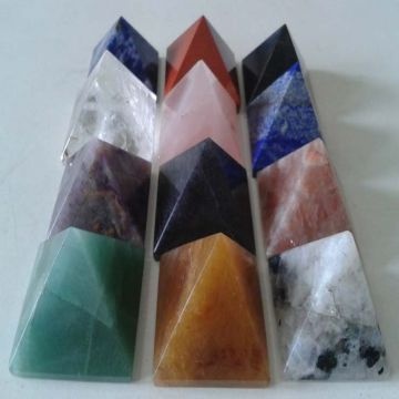 CRYSTAL GEMSTONE PYRAMIDS FOR HEALING AND MEDITATION | Global Sources