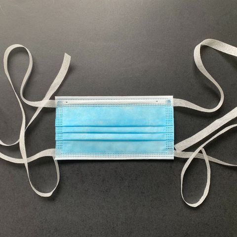 China Disposable face mask long bind 3ply FFP2 Melt-blown fabric on ...