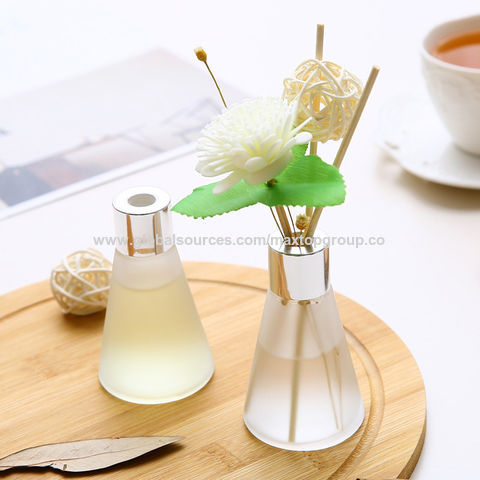China Reed Diffuser Luxury Bottle Glass Blowing With Extreme Decorative ...