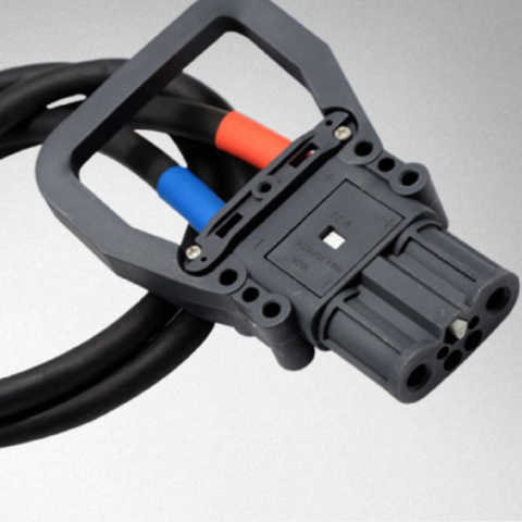 China Custom Forklift charging plug 150V male female plug Power supply ...