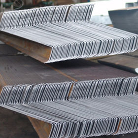 China Galvanized Z Shape Steel Channel for Frame Roof Z Shed Purlin on ...
